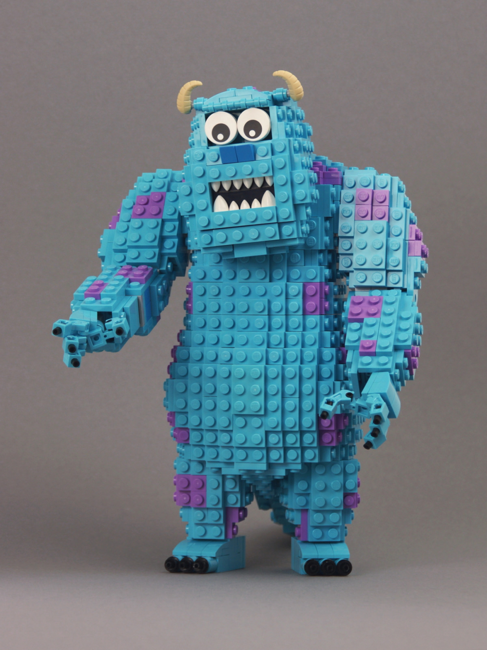 I protagonisti del film Monsters, Inc. in LEGO | Lega Nerd