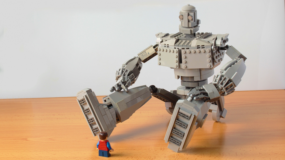 Ricreate Giant-Man LEGO con le istruzioni di Hachiroku | Lega Nerd
