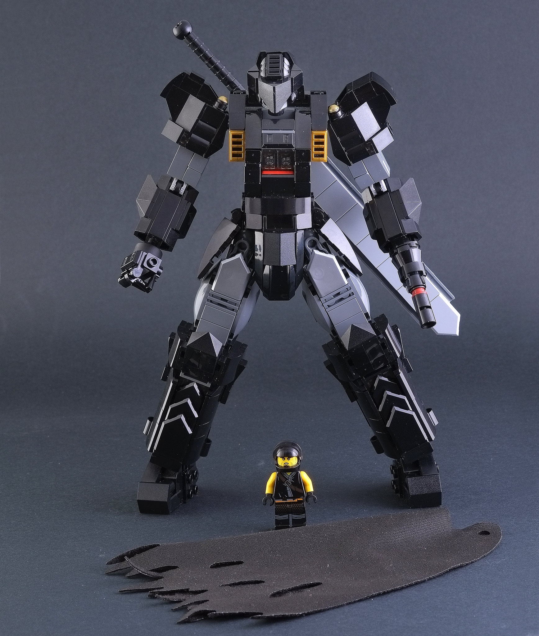 Il mecha LEGO con le sembianze di Gatsu del manga Berserk | Lega Nerd