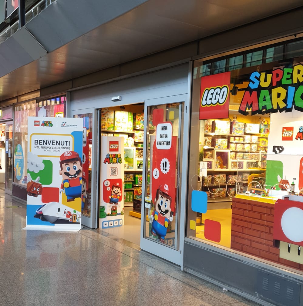 Lego Super Mario: arriva il treno regionale e un nuovo Lego Store nella ...