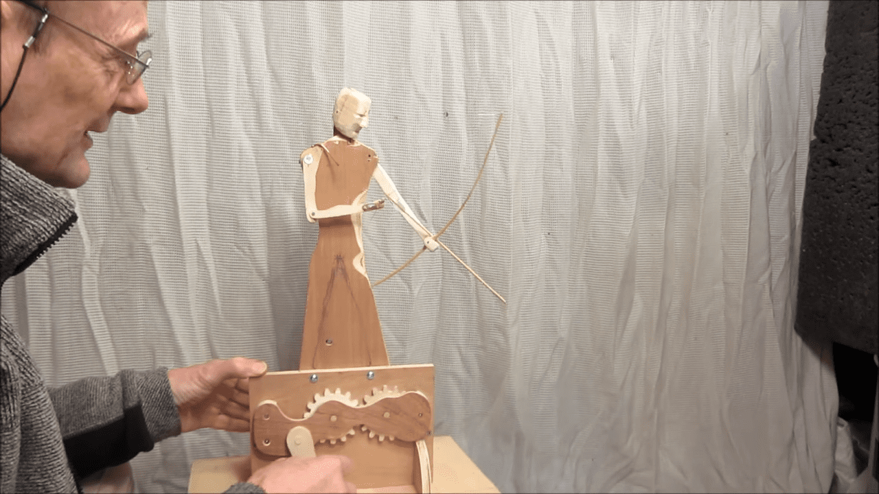 LEGO Archer Artemis, la nuova scultura cinetica di Jason Allemann ...