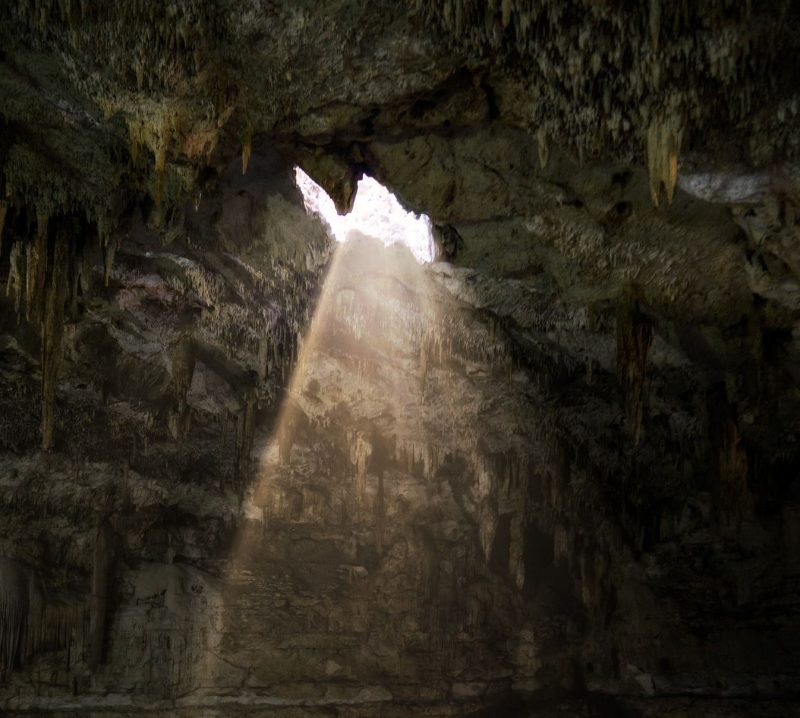 La grotta più profonda d'Australia richiede 14 ore per la discesa ...