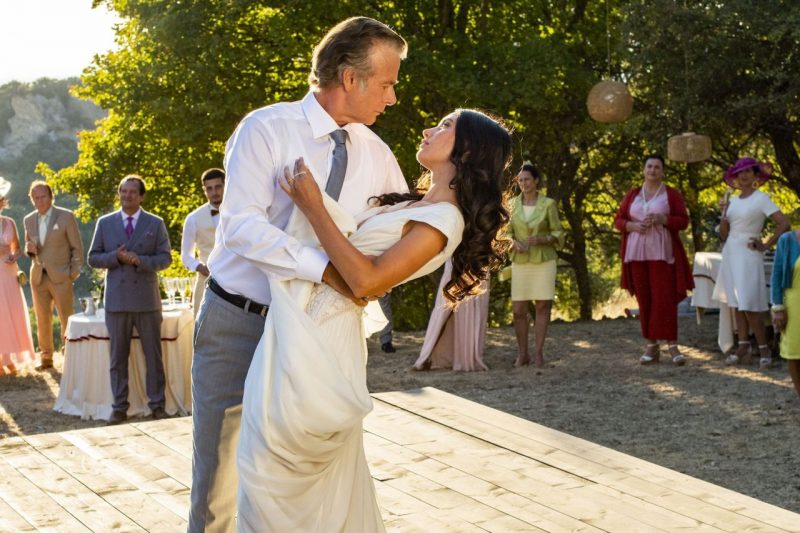 Rumba Therapy: trailer e poster del film, dall'8 settembre nei cinema | Lega Nerd